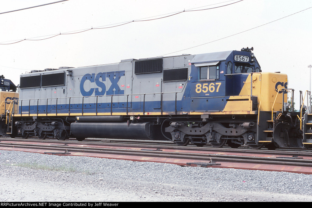 CSXT 8567